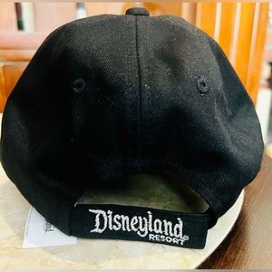 Disney | Accessories | Mickey Mouse Disneyland Resort Cap Black And ...
